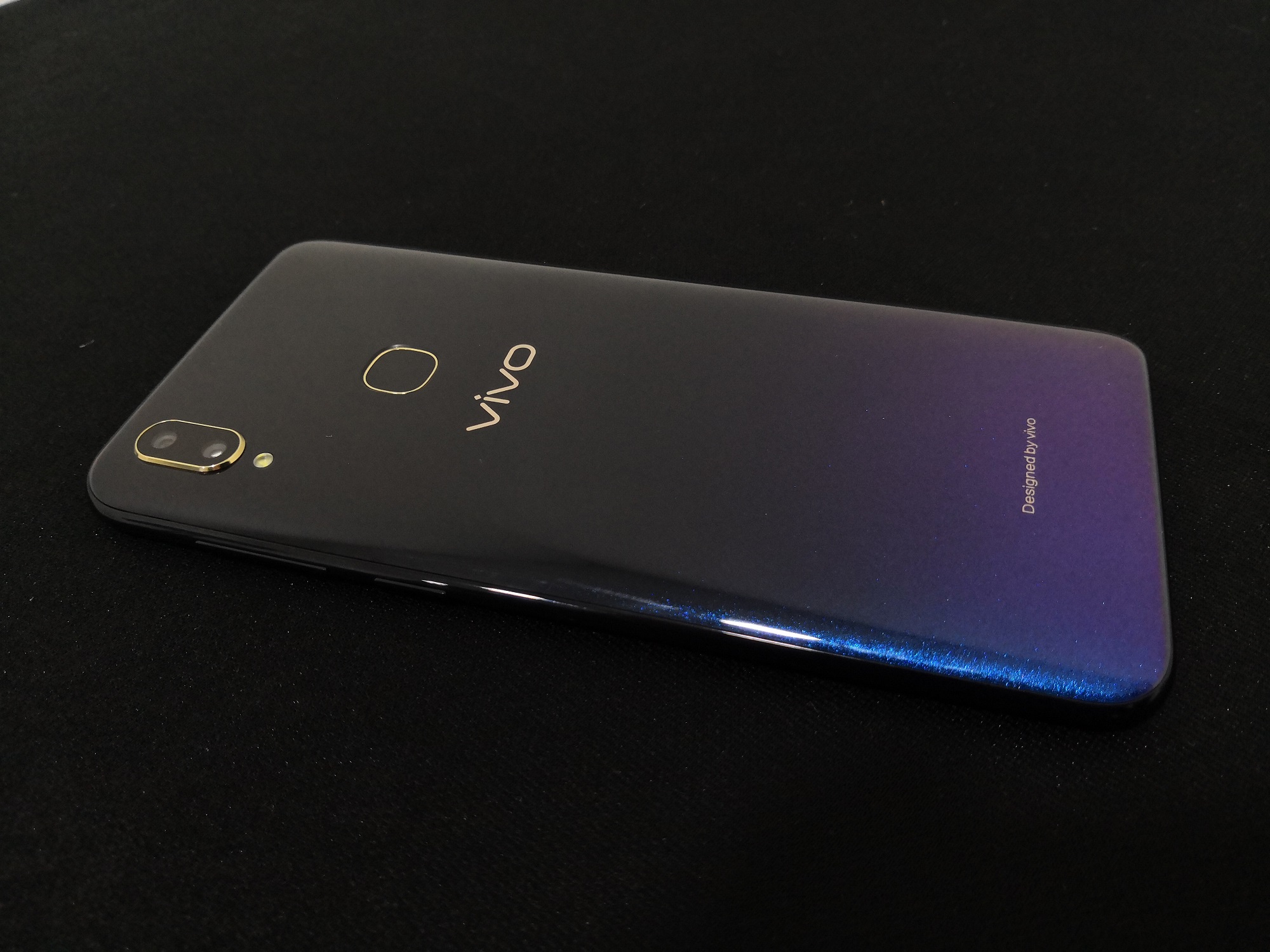 vivo V11i Review – A decent budget phone for your selfie and gaming ...