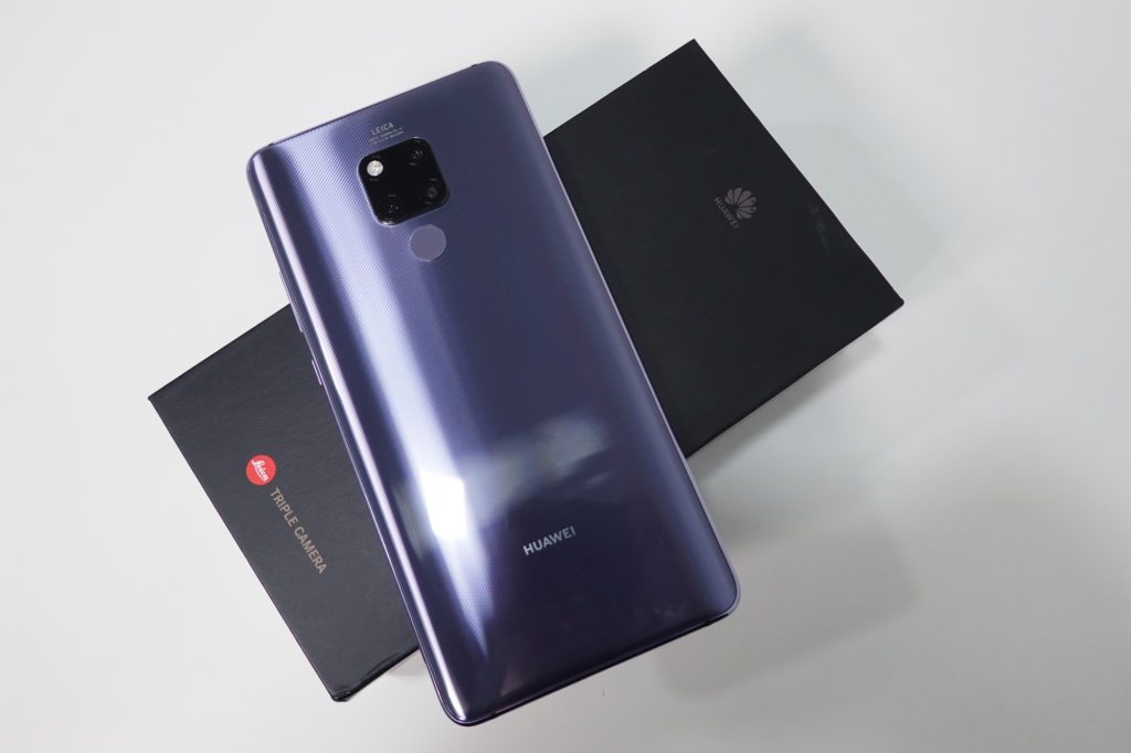 HUAWEI Mate 20 X Review – An incredibly large and powerful smartphone ...