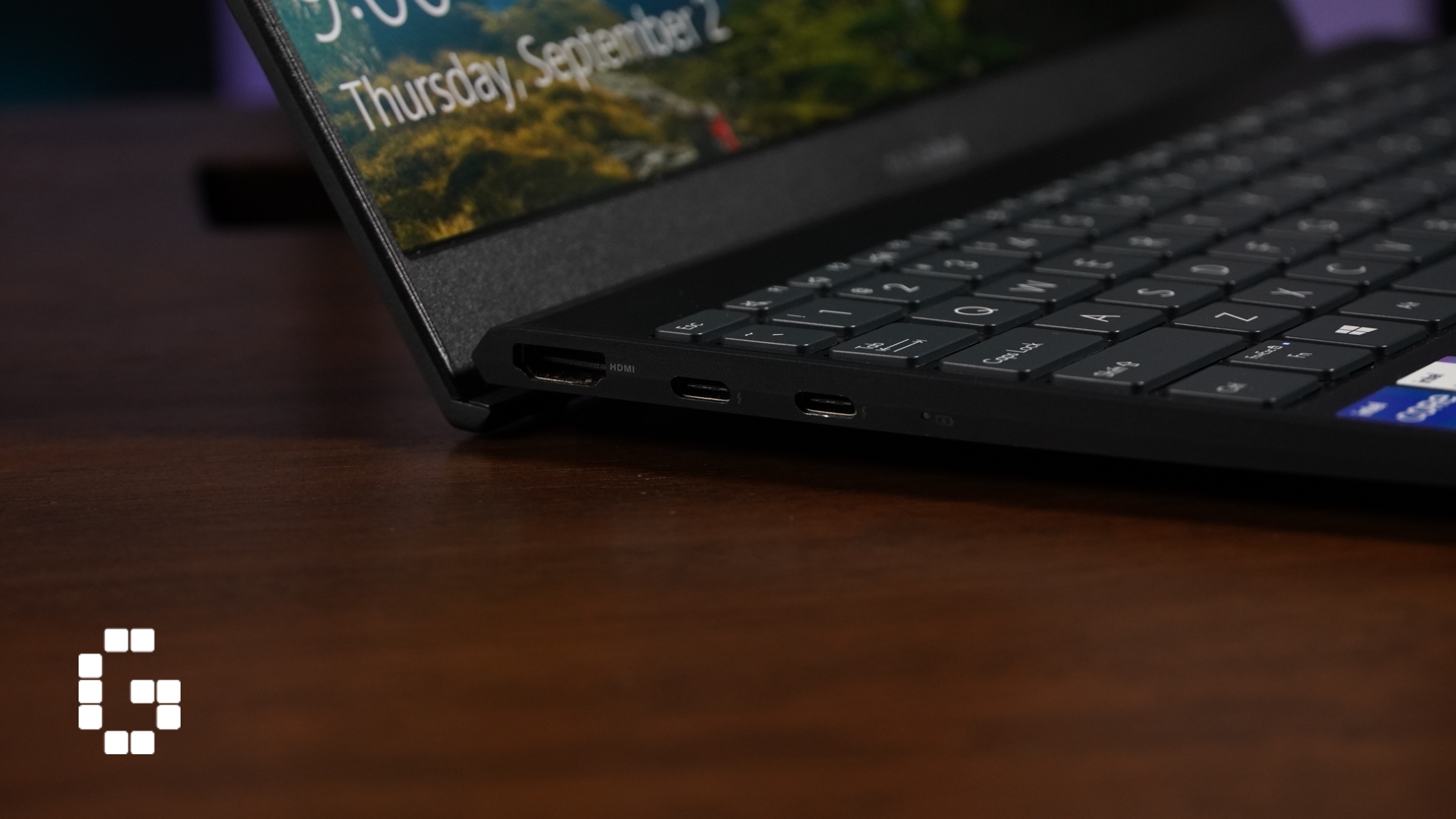 ASUS ZenBook 13 OLED UX325 review – The lightest 13-inch OLED laptop ...