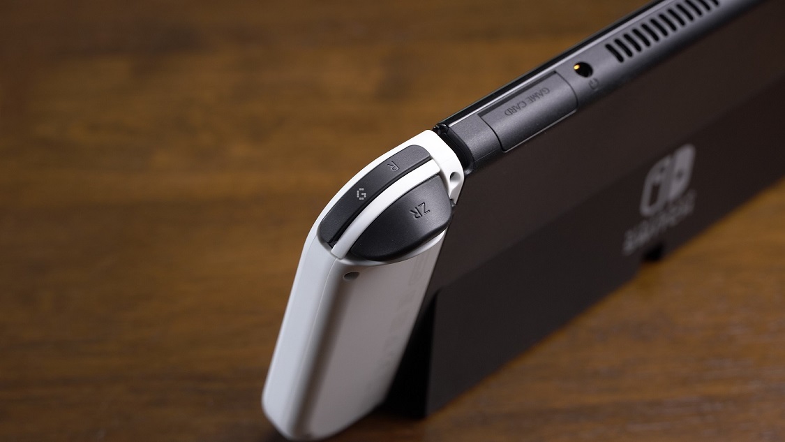 Nintendo Switch OLED Review: An Olé-d worthy screen - GamerBraves