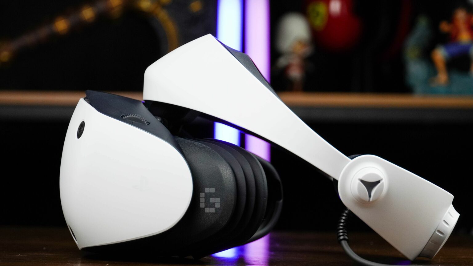 Unboxing The PSVR2 - GamerBraves