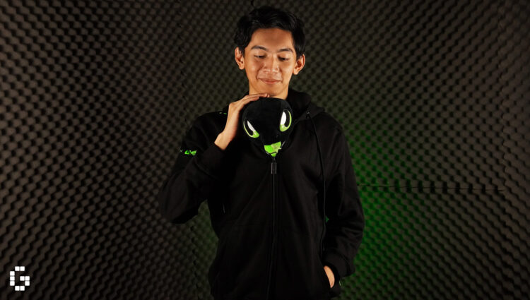 Razer and Mobile Suit Gundam Collabs for a Special Collection - GamerBraves