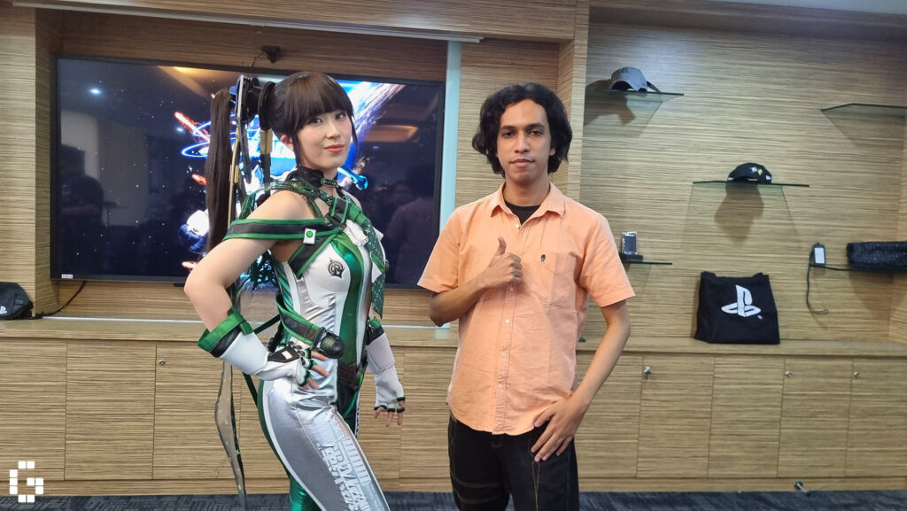 Indonesian Cosplayer Larissa Rochefort Talks Becoming Stellar Blade EVE, Working with ...